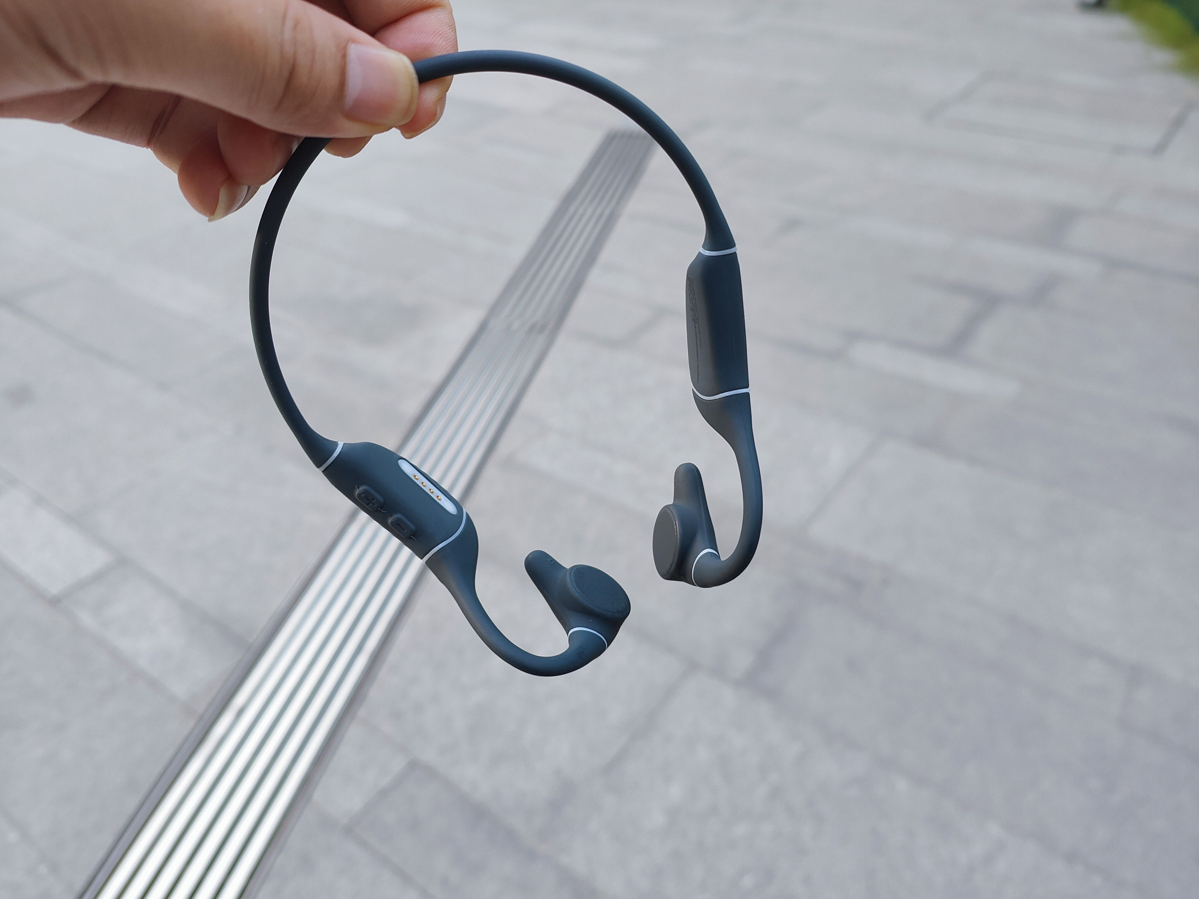 South Carolina Runner Pro3 bone conduction Bluetooth headset: excellent ...