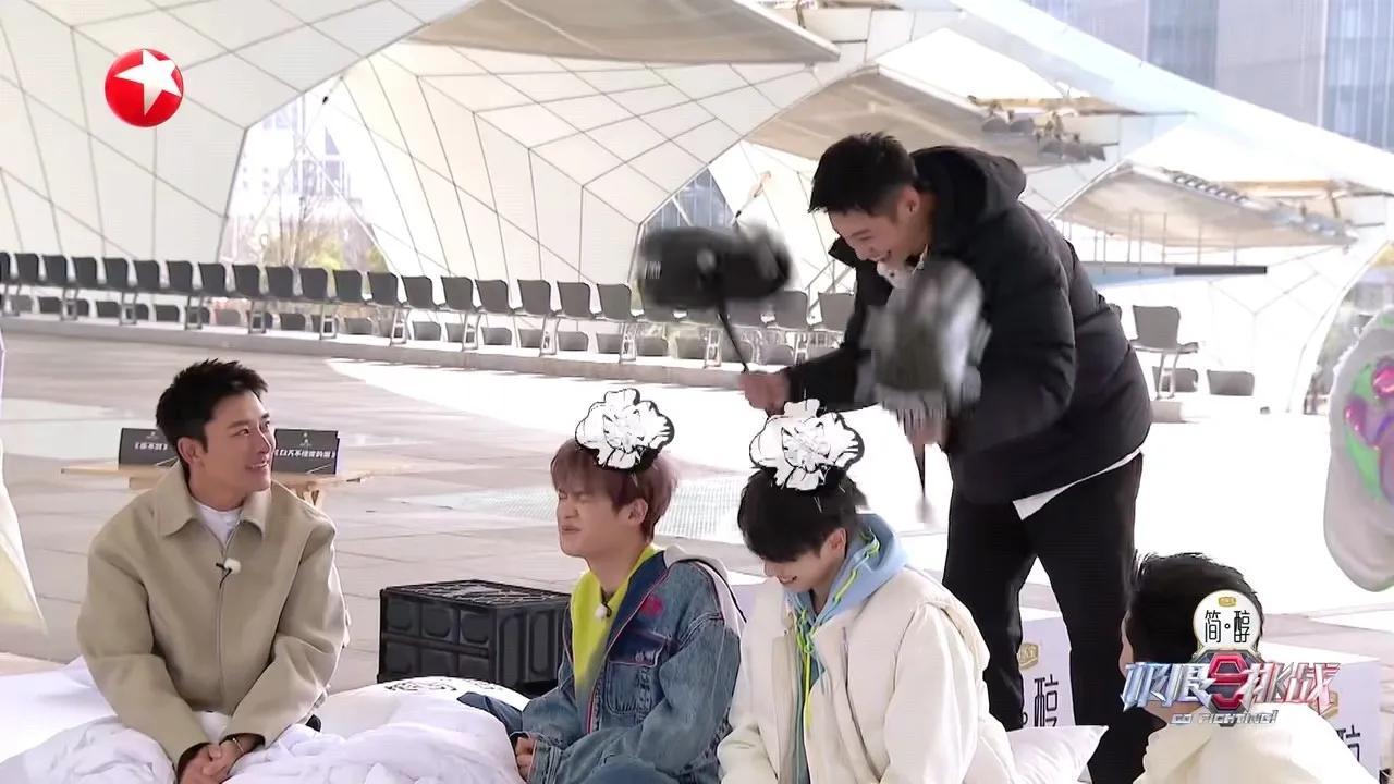 "Go Fighting!" Huang Minghao and Yan Haoxiang were beaten the worst ...