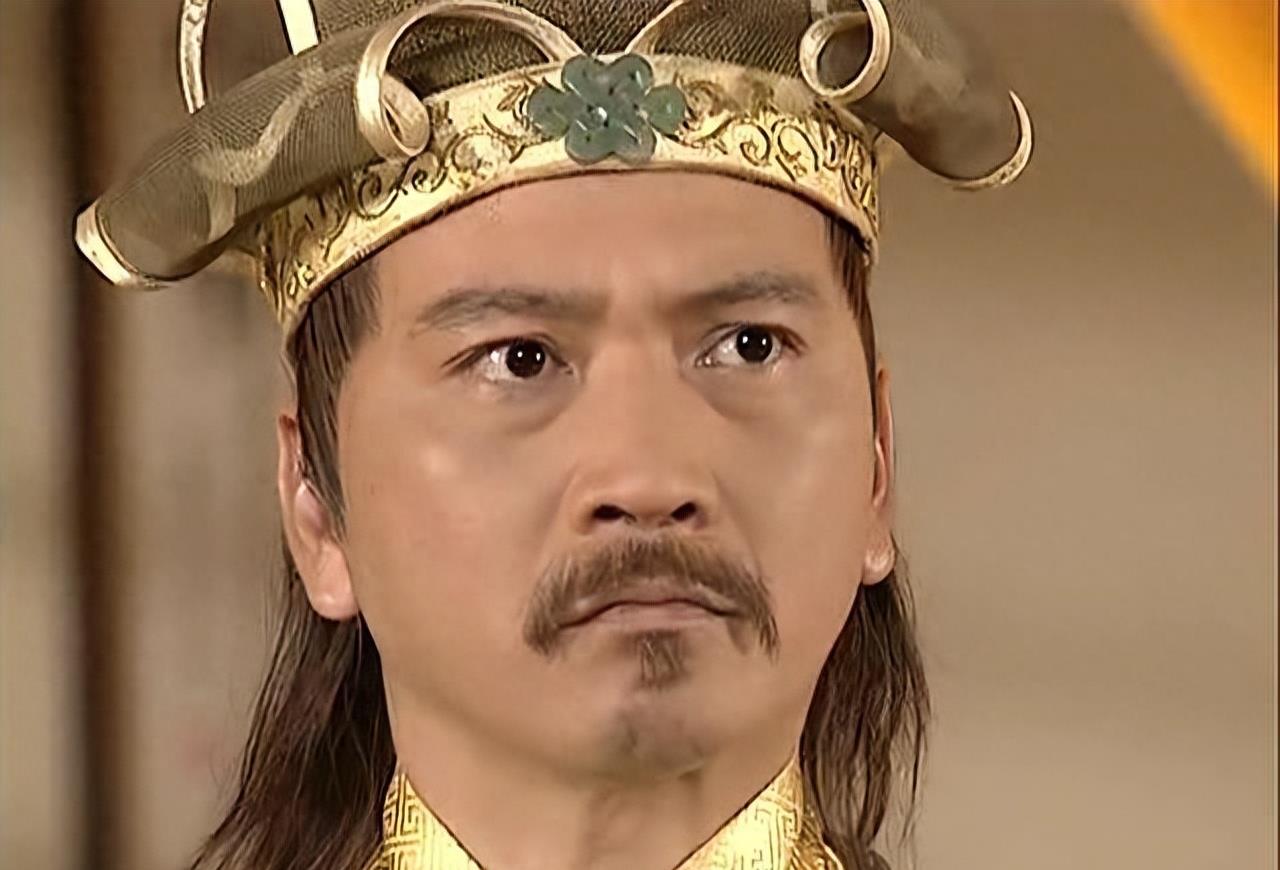 The dog who lost his family came to Wagangzhai to take over the power ...