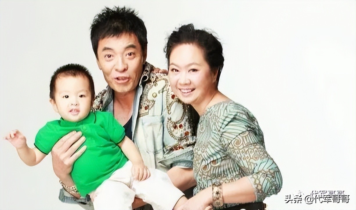 First love He Qing, second love Yang Ruoxi, third love beauty makeup ...