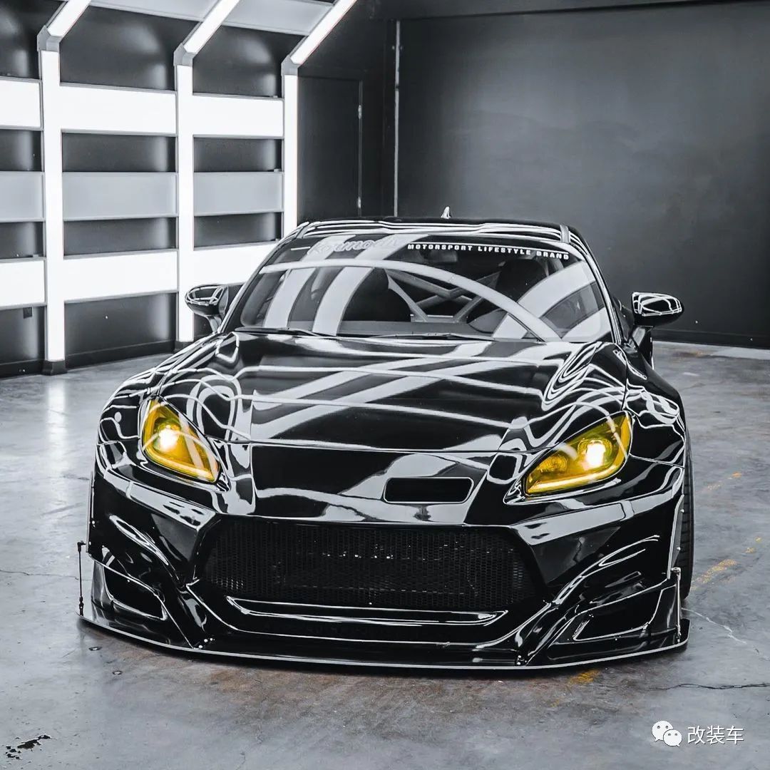 Black Samurai Rocket Rabbit wide-body Toyota GR86, only at dusk - iMedia