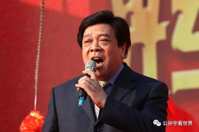 Lu Xiaofeng and Tongxiang World Trade Center - iNEWS