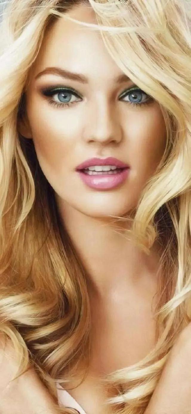 International Supermodel - Victoria's Secret Angel Candice Swanepoel ...