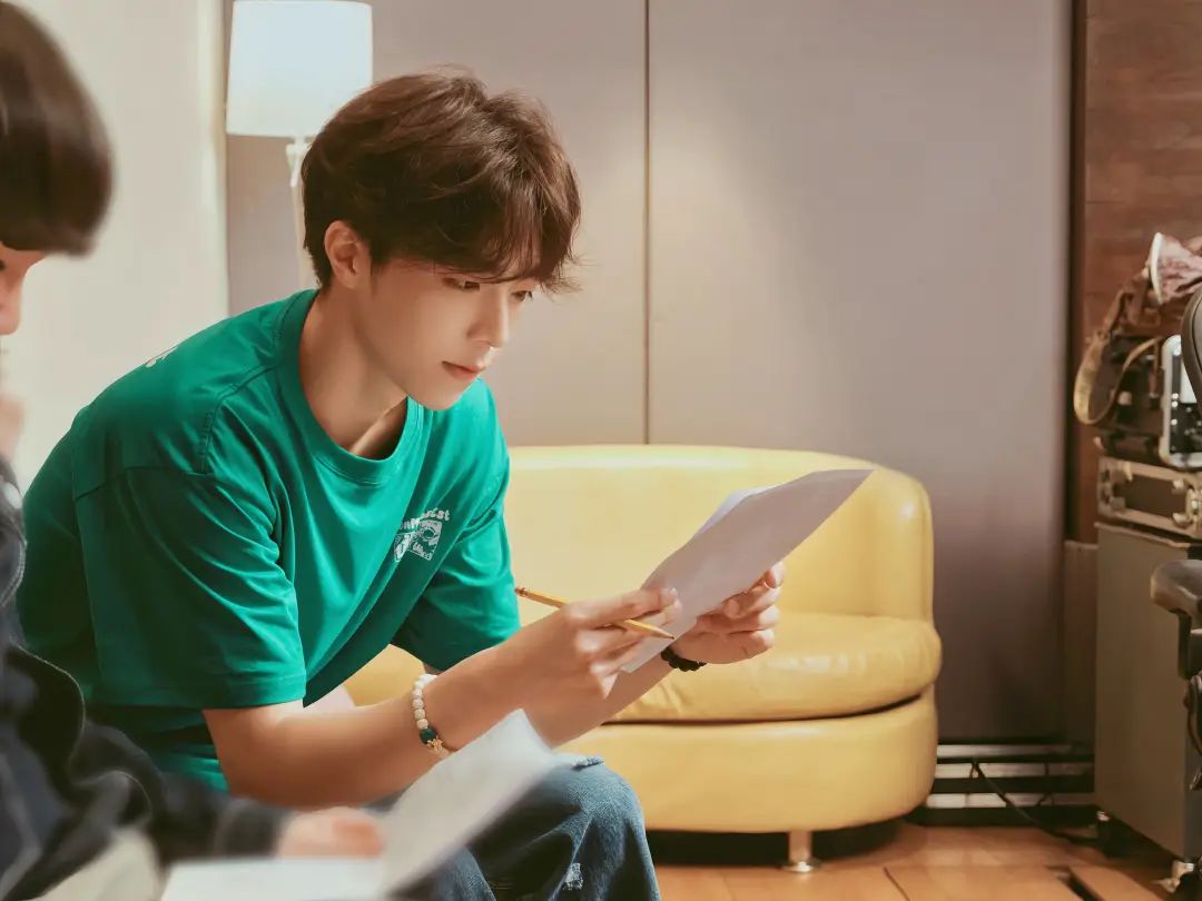 Yang Yang, Ren Min, Wang Yibo, Chen Linong, Meng Ziyi - iMedia