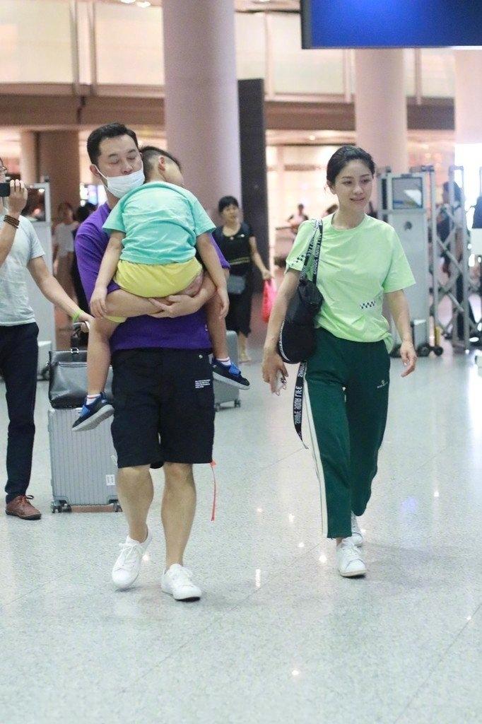 Sha Yi's family was photographed eating, Hu Ke's face is dry, and her ...