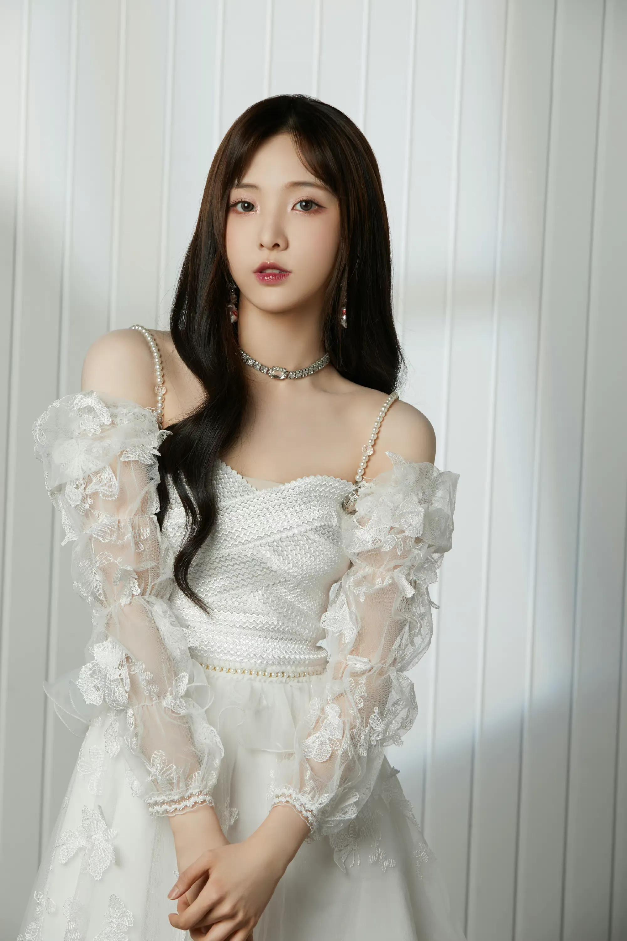 Zheng Naixin is so beautiful - iNEWS