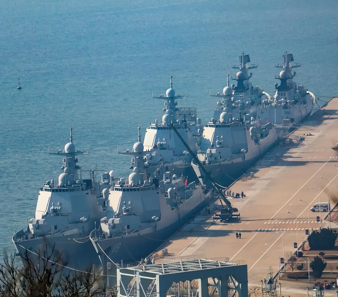 U.S. Chief of Naval Operations: Ready for combat, the time for a ...