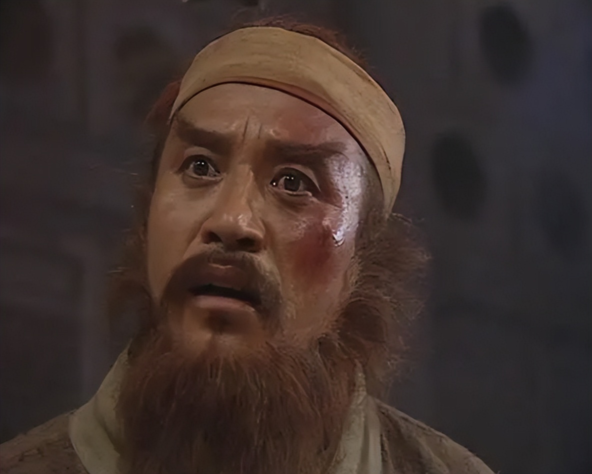 The Red-haired Ghost of the Alien Star-Liu Tang - iNEWS