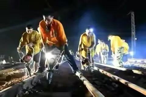 China and Nepal agreed to build the Trans-Himalayan Railway. Why do you ...