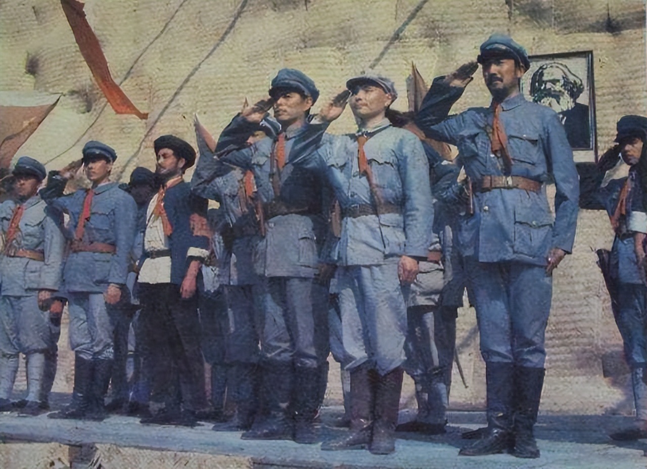 Lu Qi, a special actor who plays Comrade Xiaoping, was born in a ...