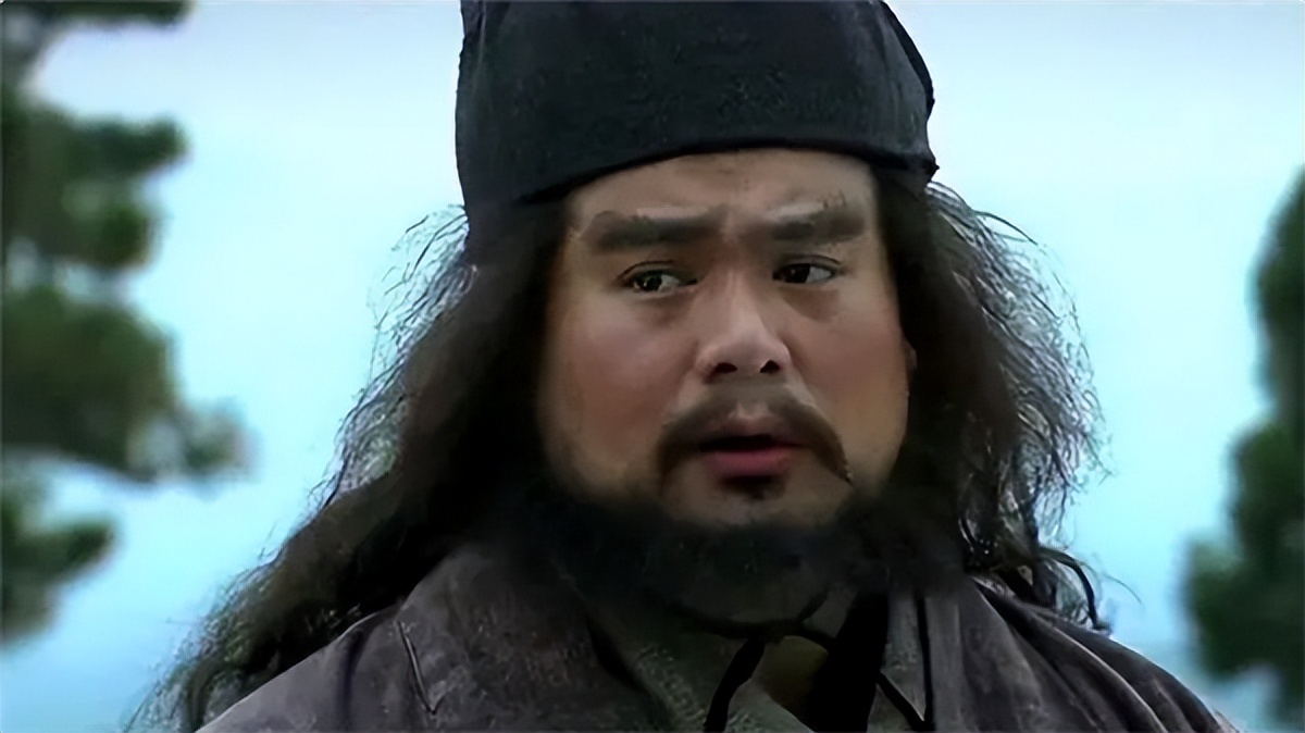 His father was beheaded by Zhang Fei, and his mother was taken over by ...