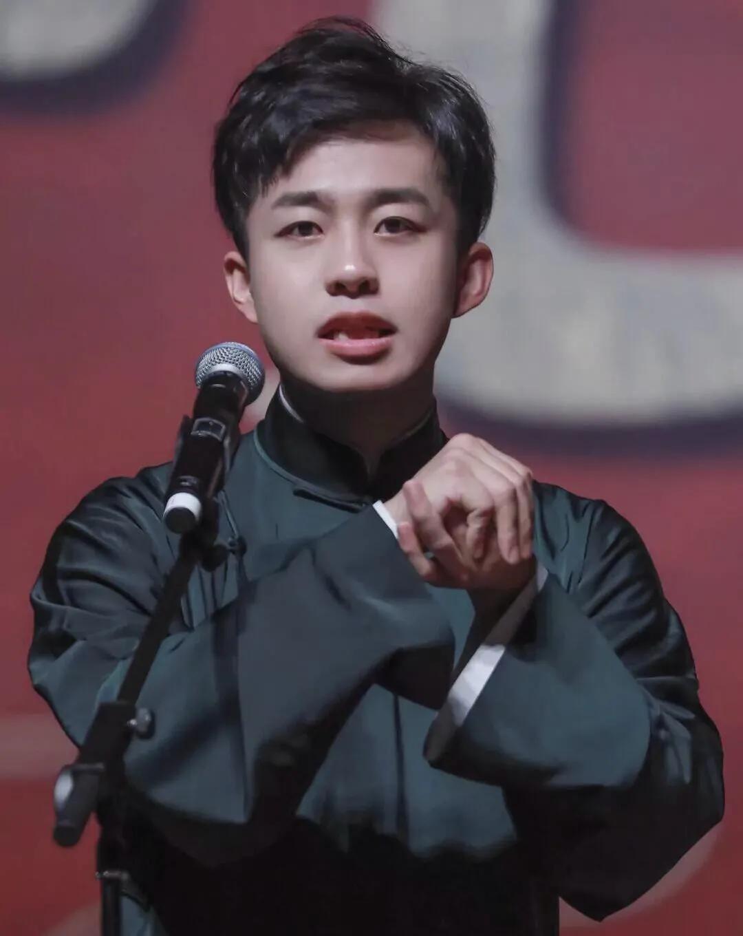 Zhang Jiuling posted a record of chatting with fellow apprentices and brothers, and his old ...