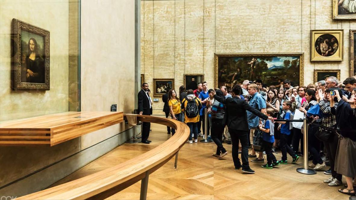 Explore the mystery of the Mona Lisa with the theme of "The Key to Time ...