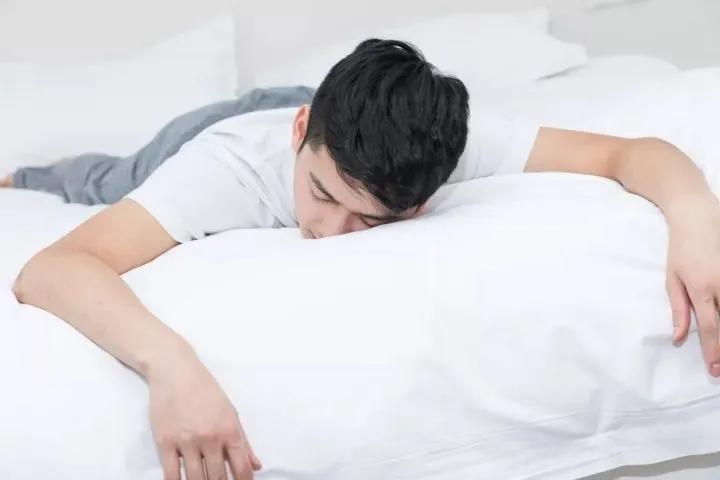 When does falling asleep count as staying up late?99% of people don't ...