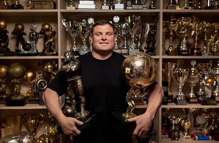 "Big Z" Savikas: Winning the "World's Strongest Man" title for the ...