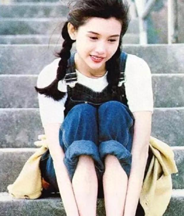 "Queen of Tertiary Movies" Qiu Shuzhen: debuted at the age of 16 ...
