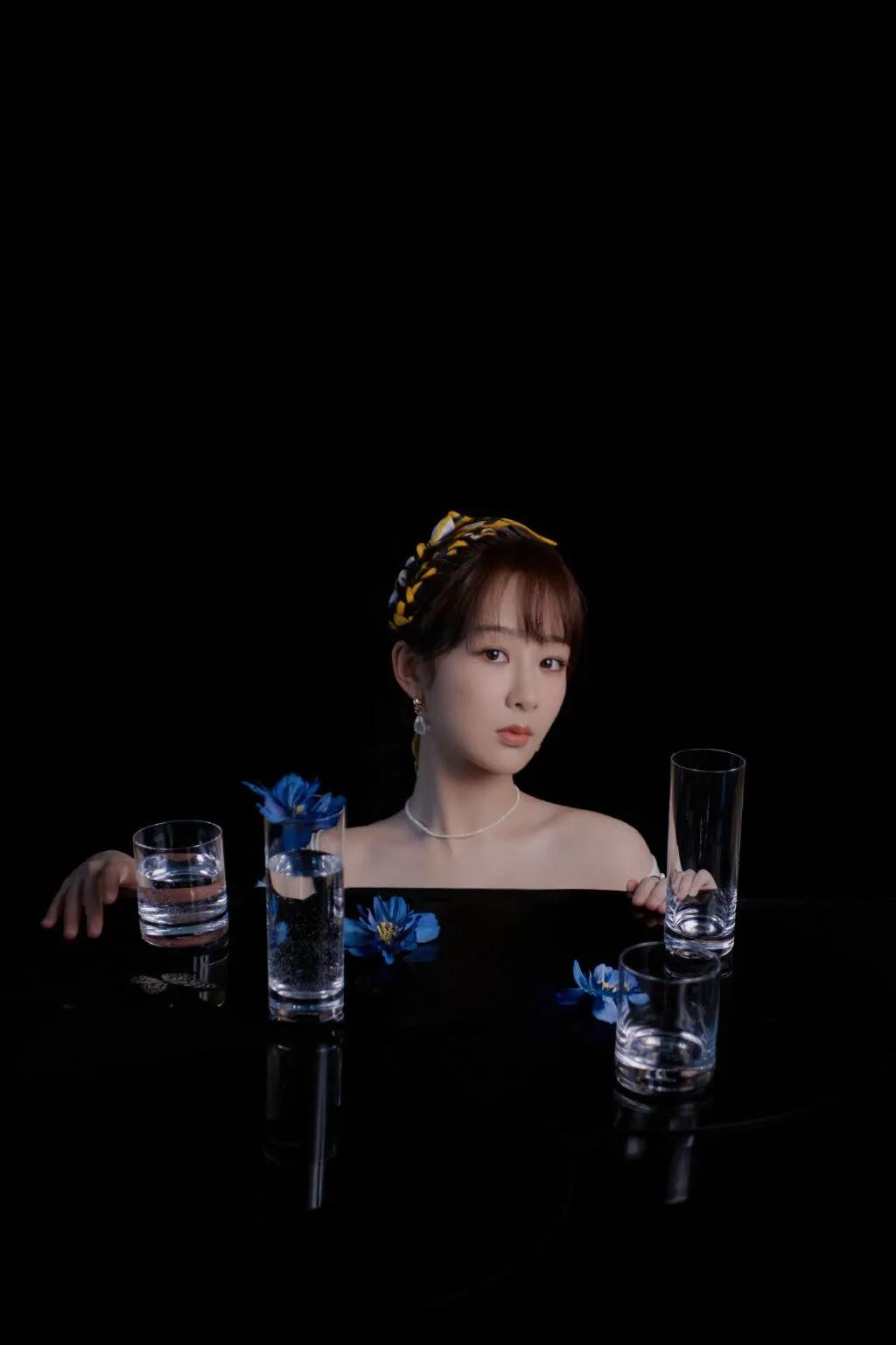 Yang Zi#Meitu 15 - iNEWS