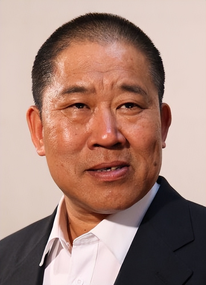 Du Xudong is at the division level, and Li Shuangjiang is at the army ...