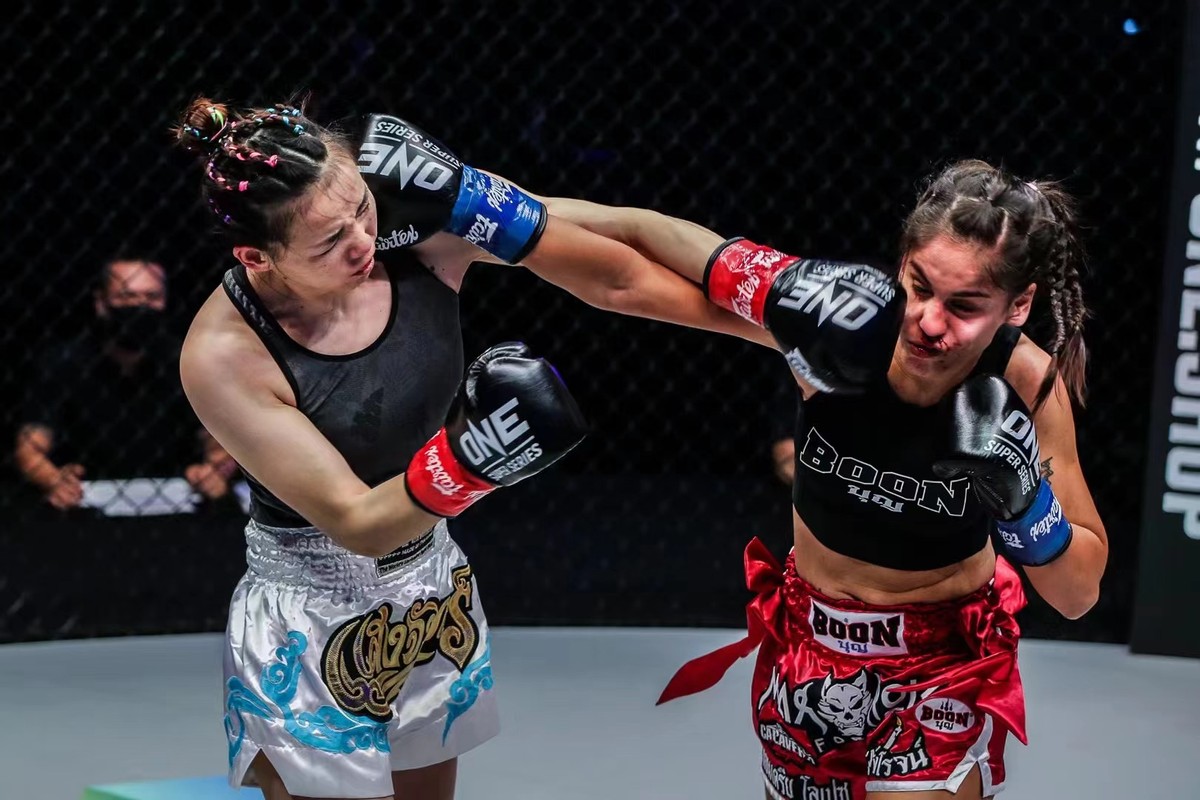 "Fighting Sister Lin" Lin Heqin: Sanda is my advantage, and I will ...