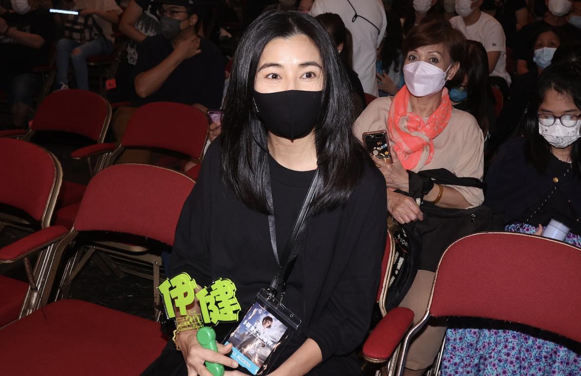 Ekin Cheng held 9 solo concerts in the red hall, the first classic sang ...