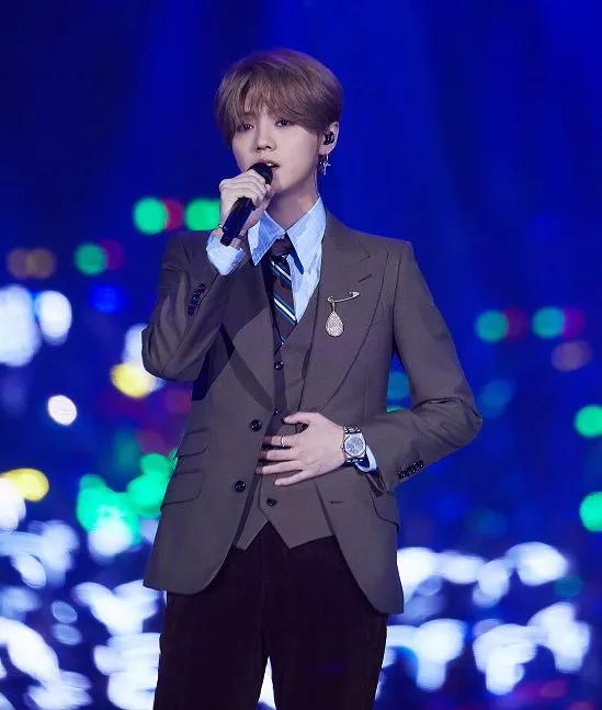 Domestic entertainment leader Lu Han, it turns out he was so popular ...