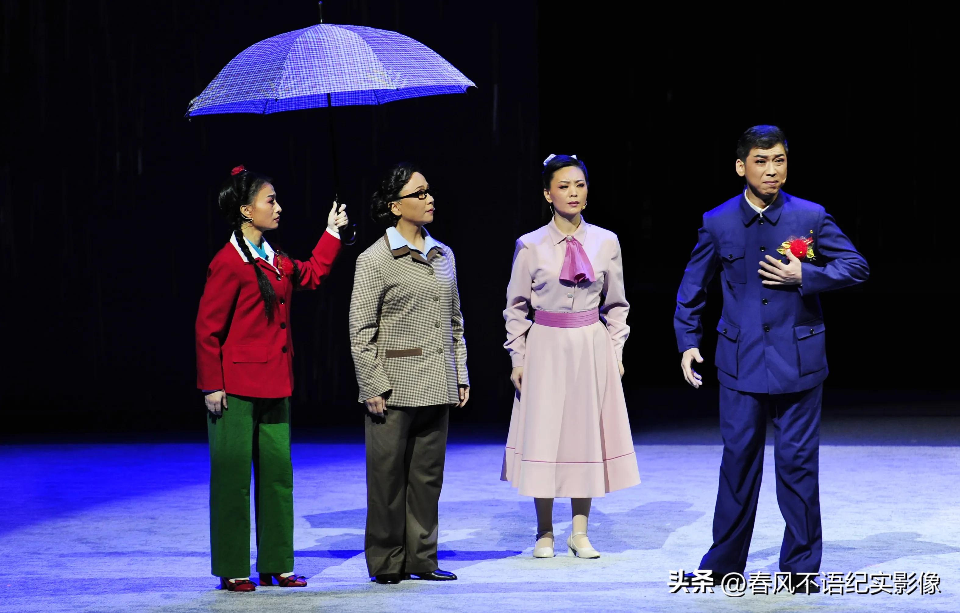 The large-scale eyebrow modern drama "Iron Tree Flower" successfully ...