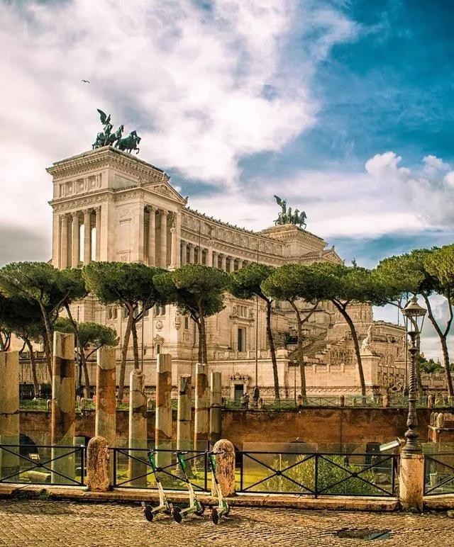 Ancient Rome was a land of luxury and debauchery, a paradise of chaos ...