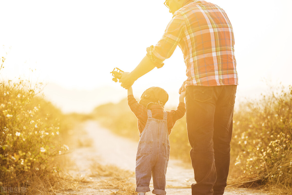 Do you know the benefits of being a father with a child?Better than mom ...