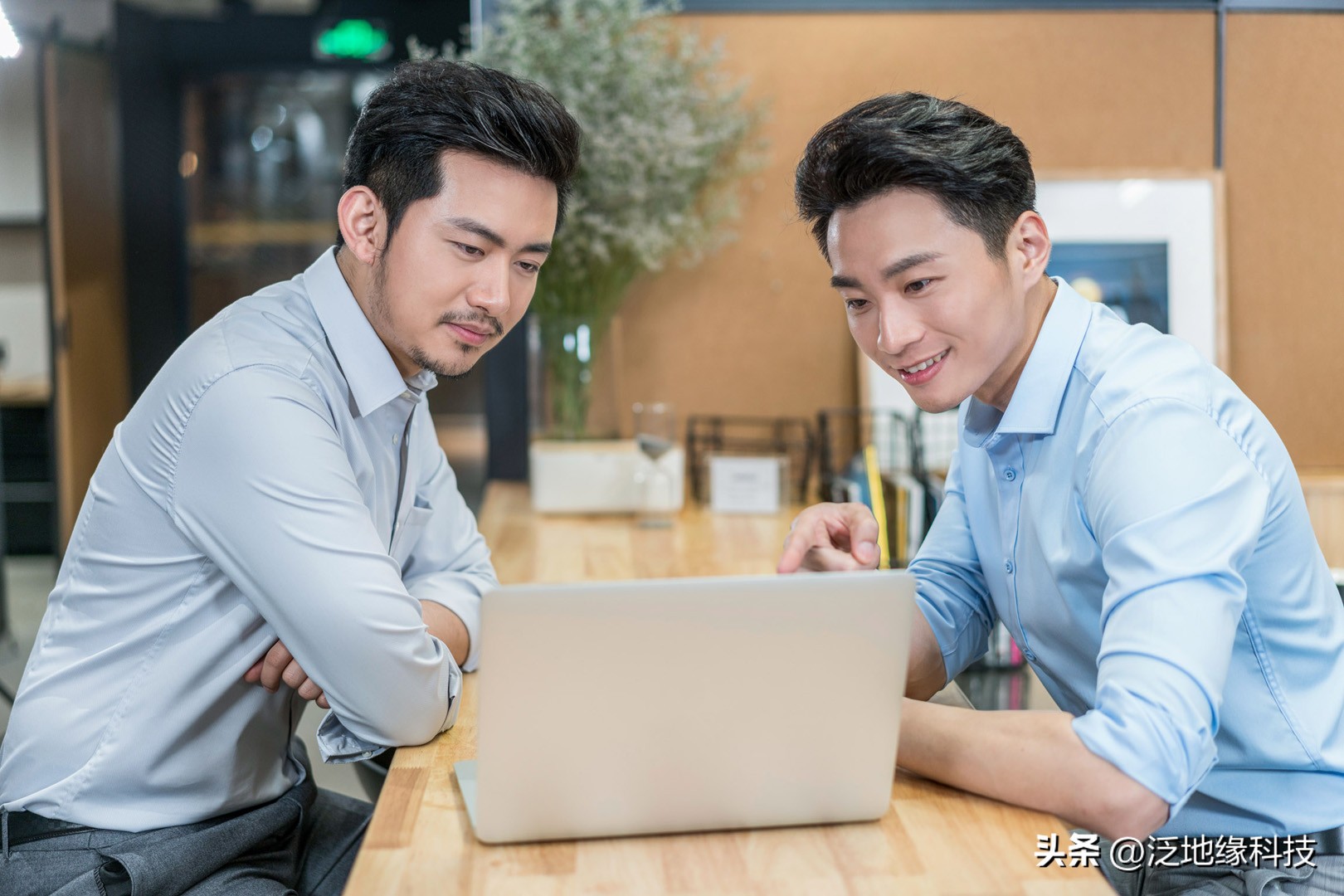 Base station computer room: To ensure the stability of the ...