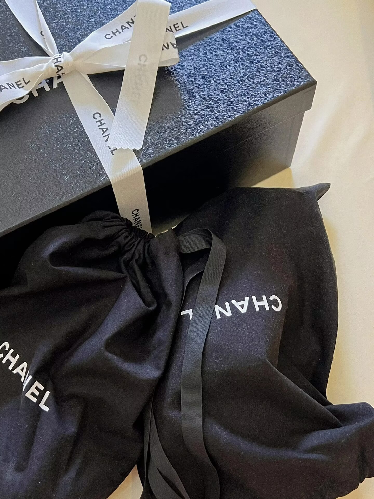 Chanel 23a Air Force One vs Gold Label White Shoes - iNEWS