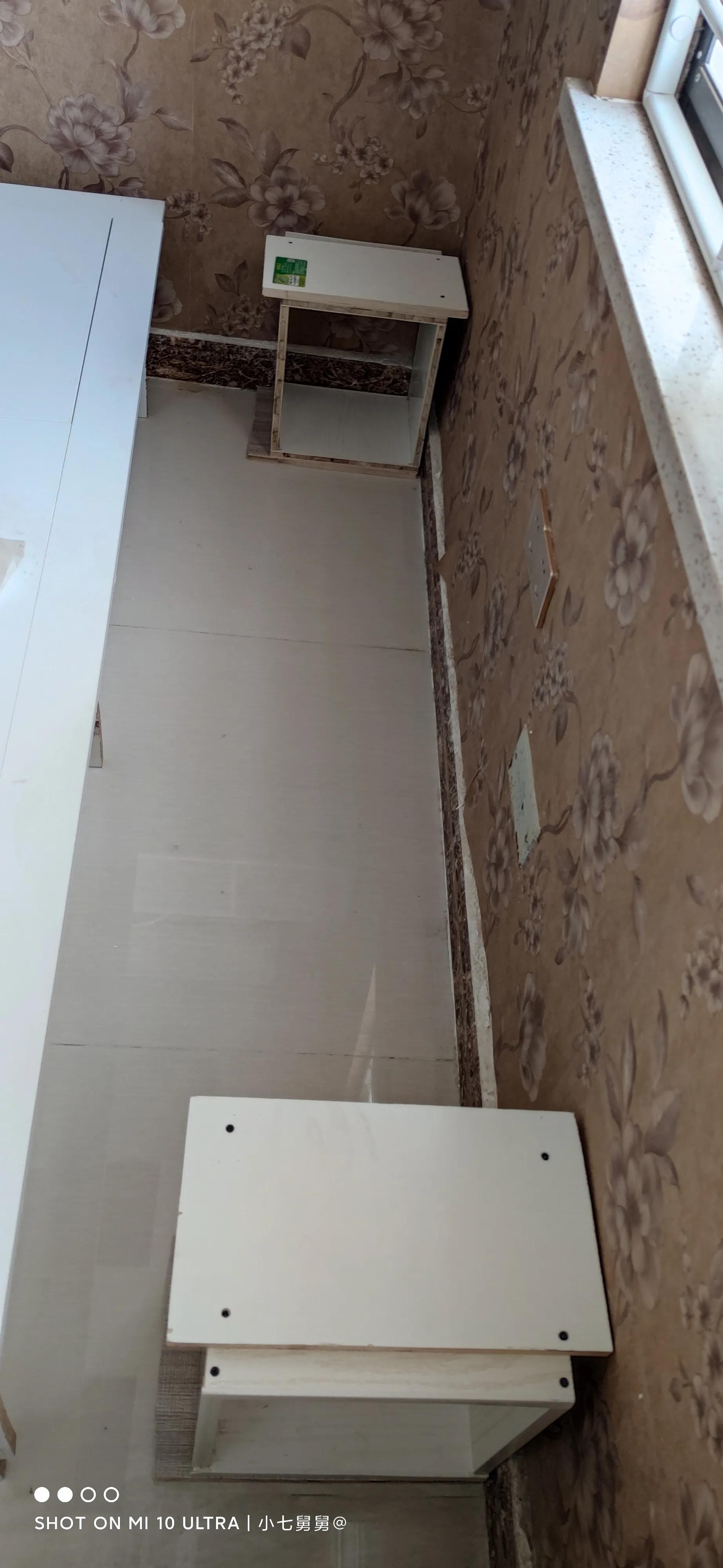 The little couple's 8m2 small house was changed from a small bed to a ...