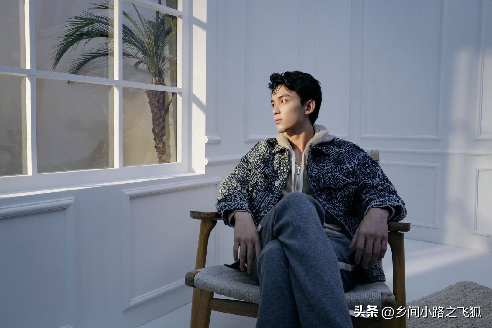 Wu Lei's latest pictures, unrestrained and unrestrained without losing ...