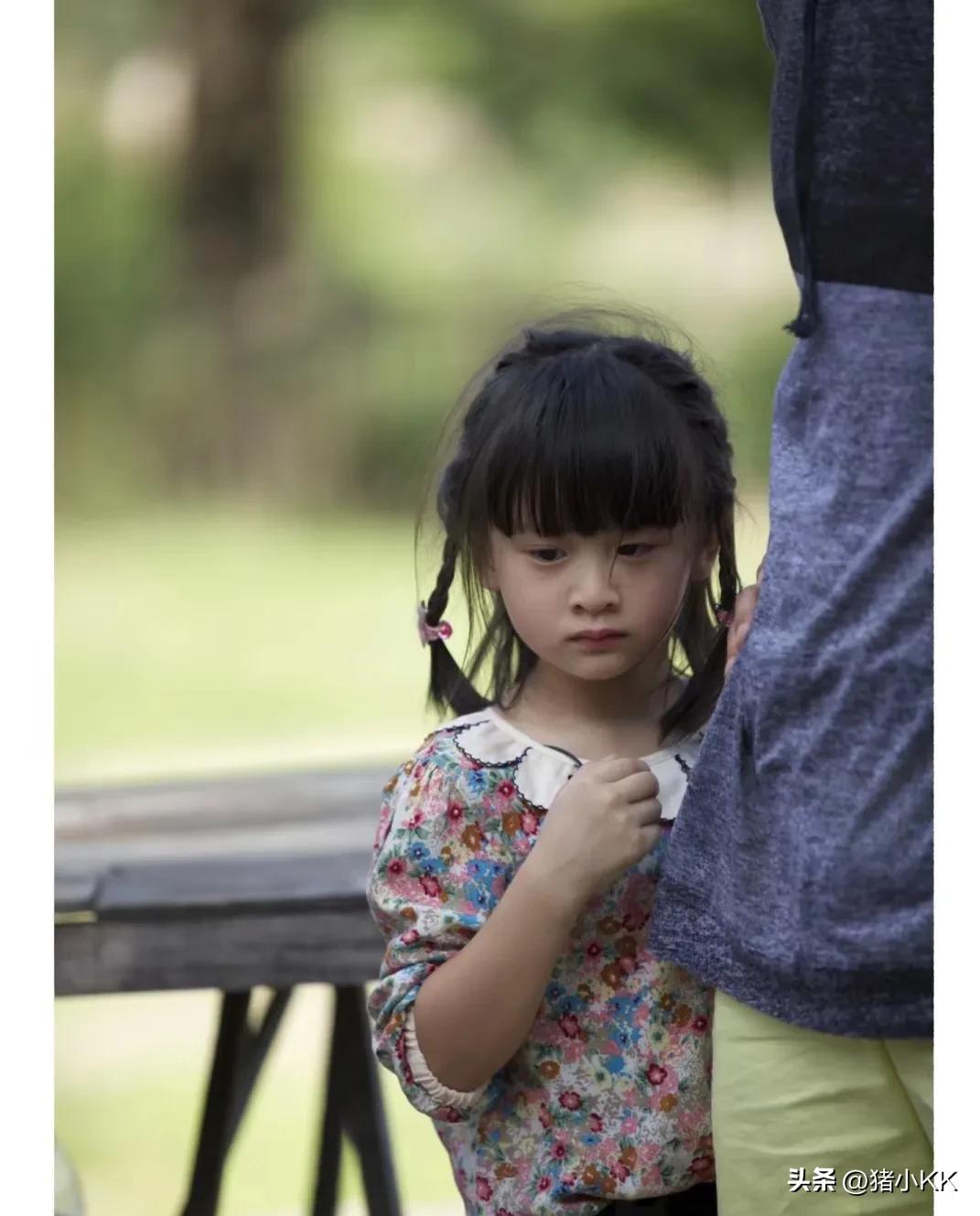 The second generation of stars of the same age, Tian Liang's daughter ...