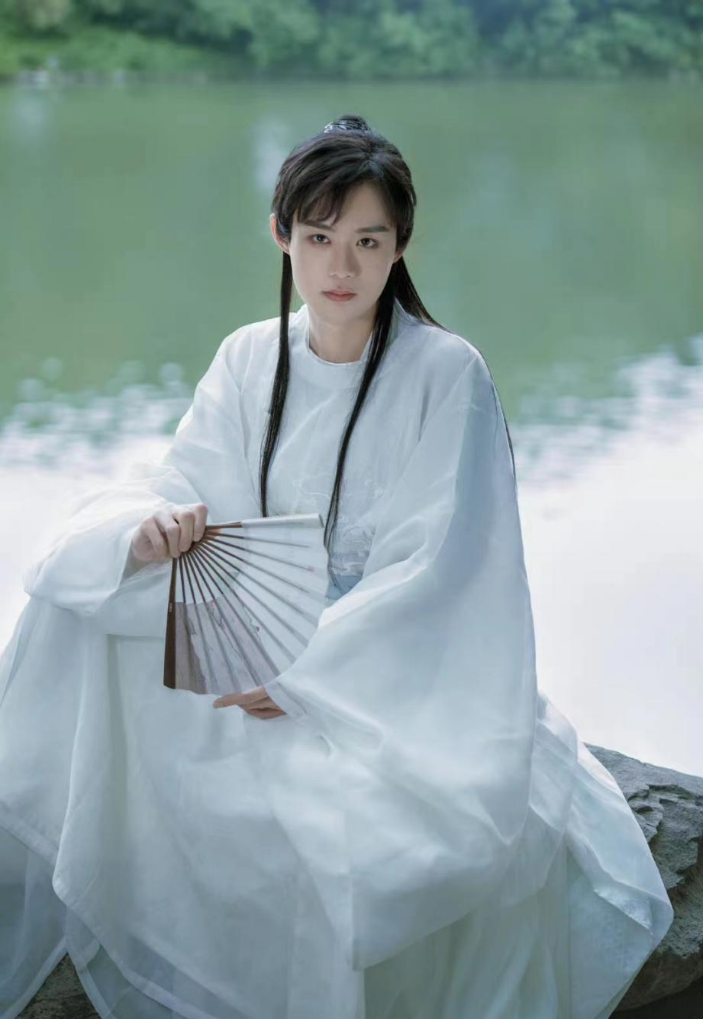 When a voice actor wears Hanfu: Gu Jiangshan, Su Shangqing, Jiang Sir ...