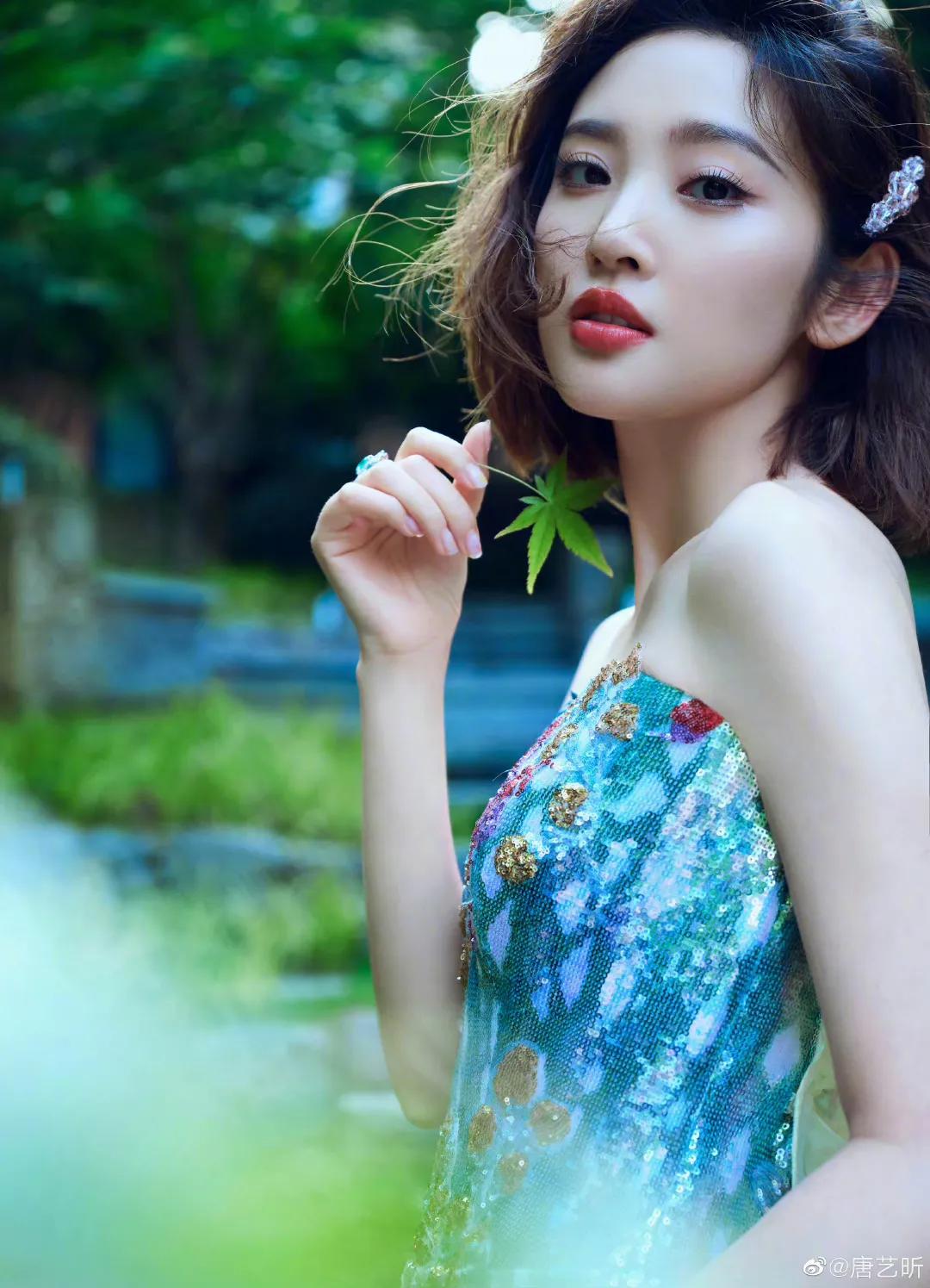 Wang Xiaochen Zhong Chuxi Song Jia - iNEWS