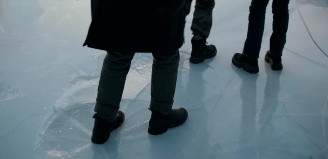 It's such a shame that a good director also makes levitation movies - iNEWS