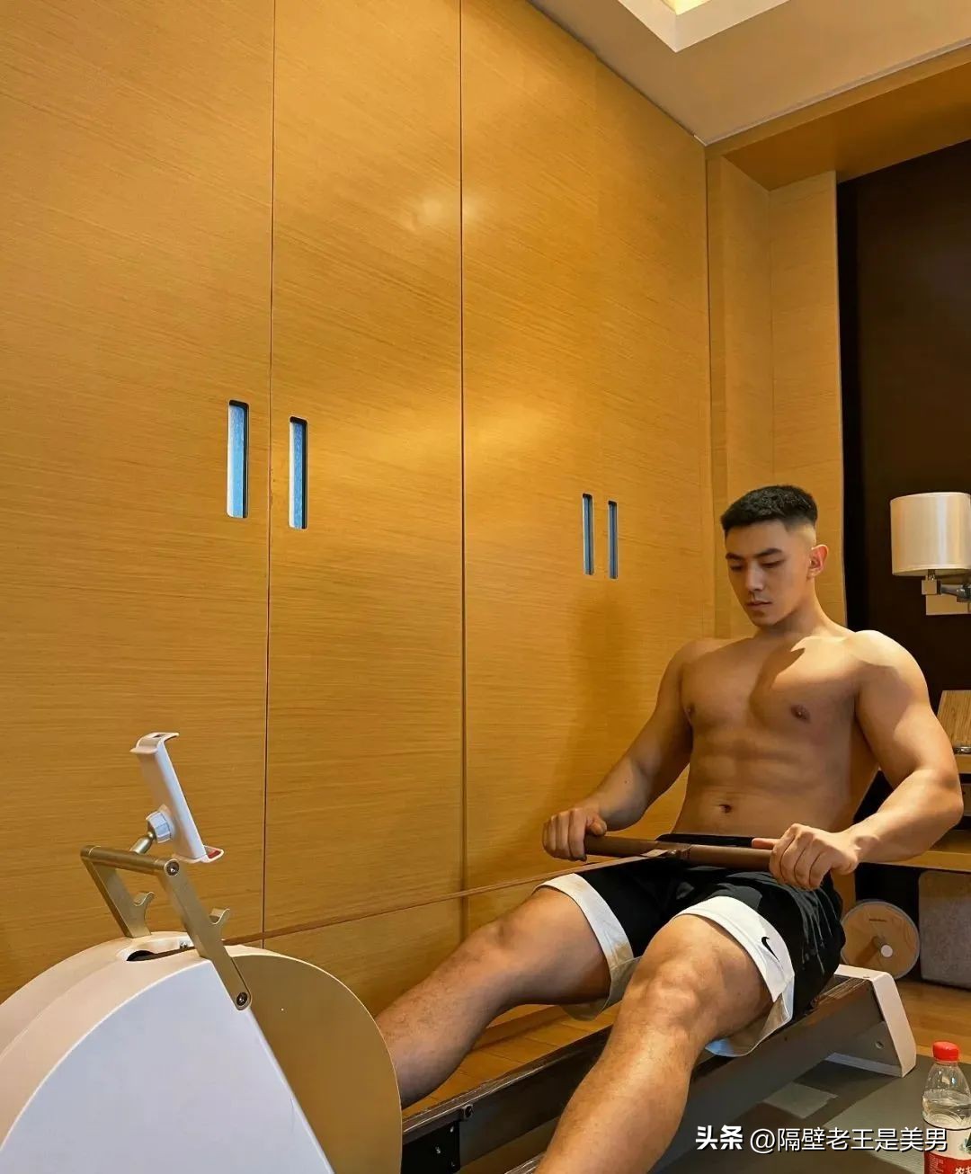 Qiao Jiesheng, the super handsome former all-around sports student, how is he doing now after ...