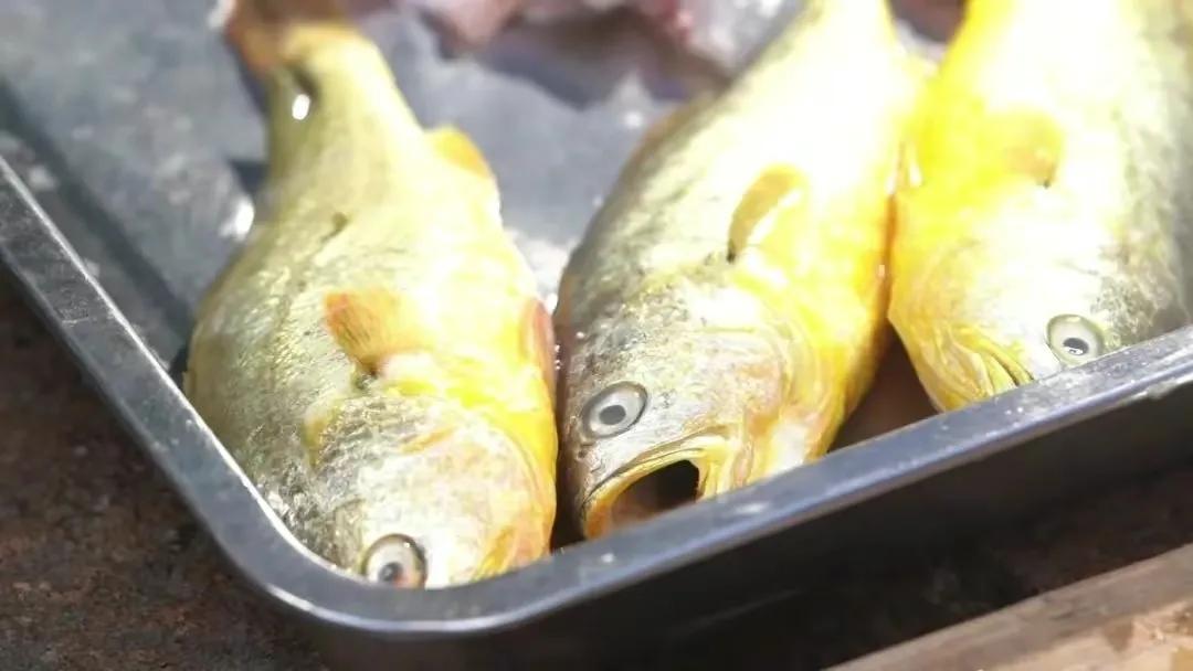 "Nanfen North 50" Shanghai yellow croaker noodles, a bowl of noodles ...