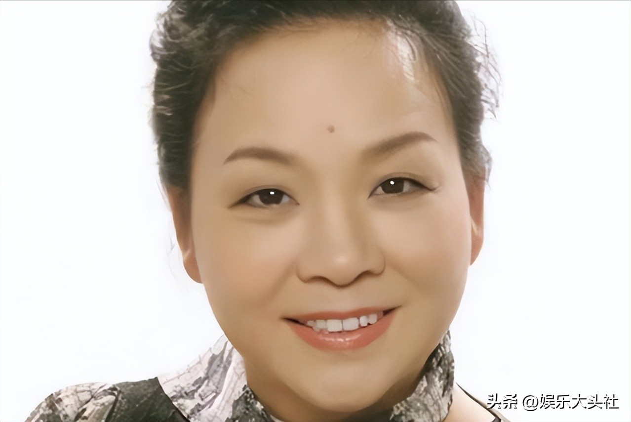 Luo Jing passed away 13 years ago. His wife who cried until she fainted ...