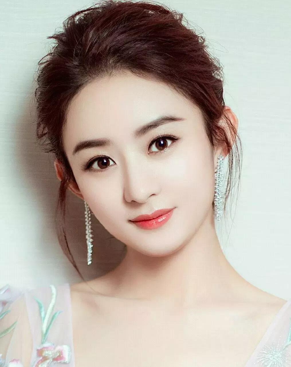 Streaming actresses are really evergreen trees, and they have survived ...