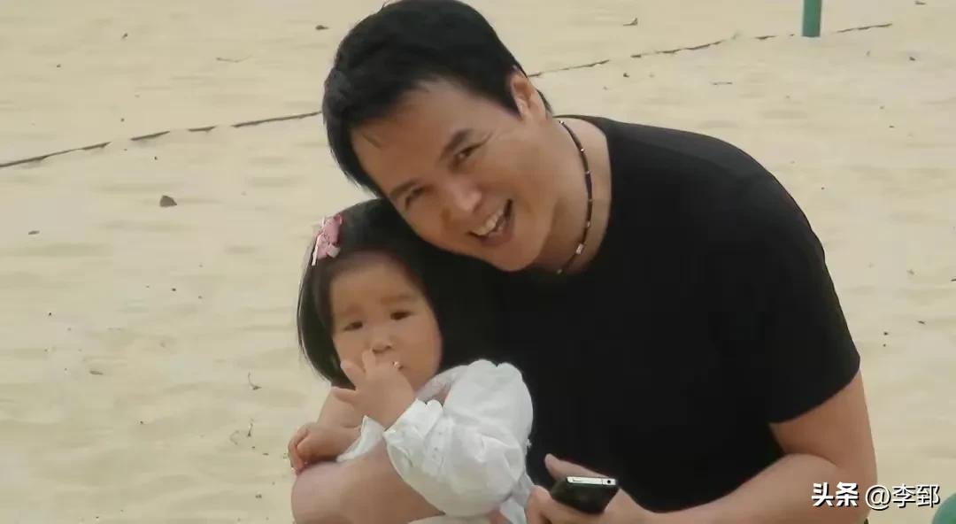 Lin Ruiyang celebrated his birthday on 520, his daughter posted photos ...