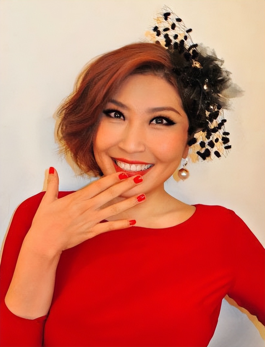 Ex-singer Zhang Qiang: Once married, I was young, and after the divorce ...