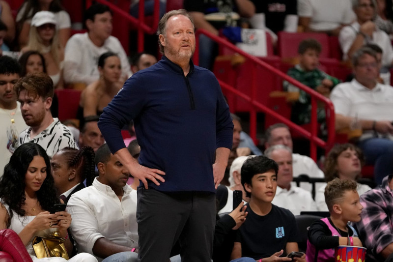 Worse than Dou E! NBA champion coach Budenholzer fired by Bucks - iNEWS