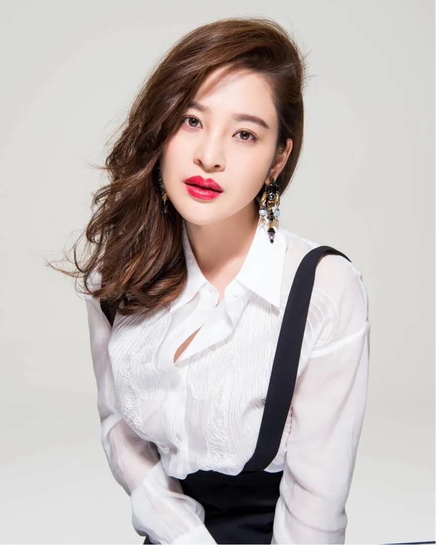 Share pictures - Ma Jing, the goddess of temperament - iMedia
