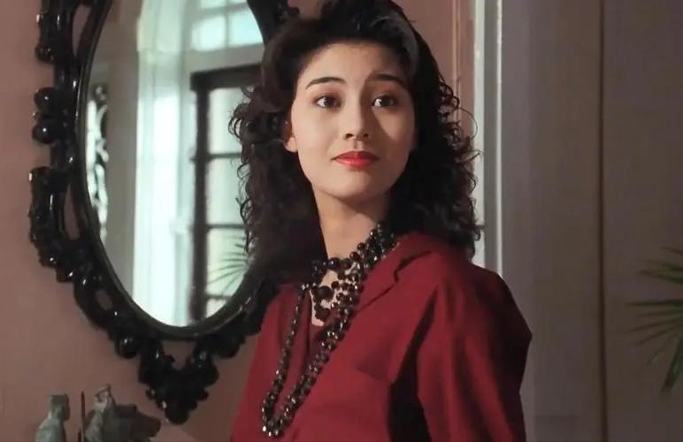 The looks are so-so, but they can always be gorgeous when acting. These ...