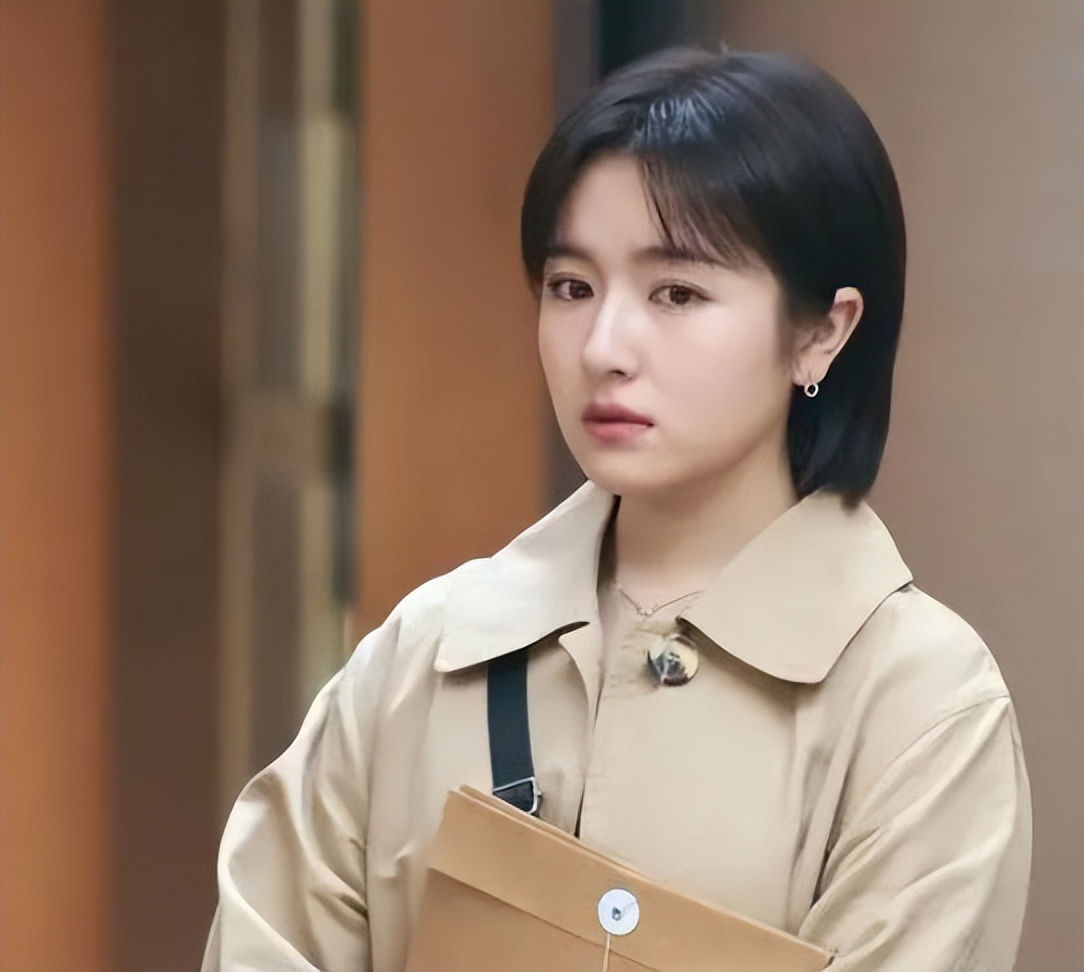 In "All the way to the sun", Li Mujia's "high wall" theory seems ...