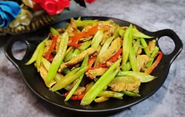 It is easy to get angry in autumn. It is recommended to eat less fried ...