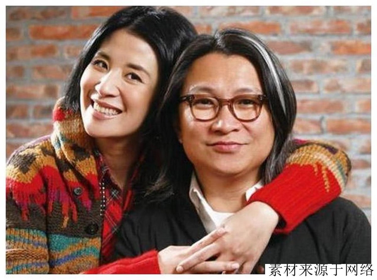 6 strange celebrity couples: Married for 20 years without obtaining a ...