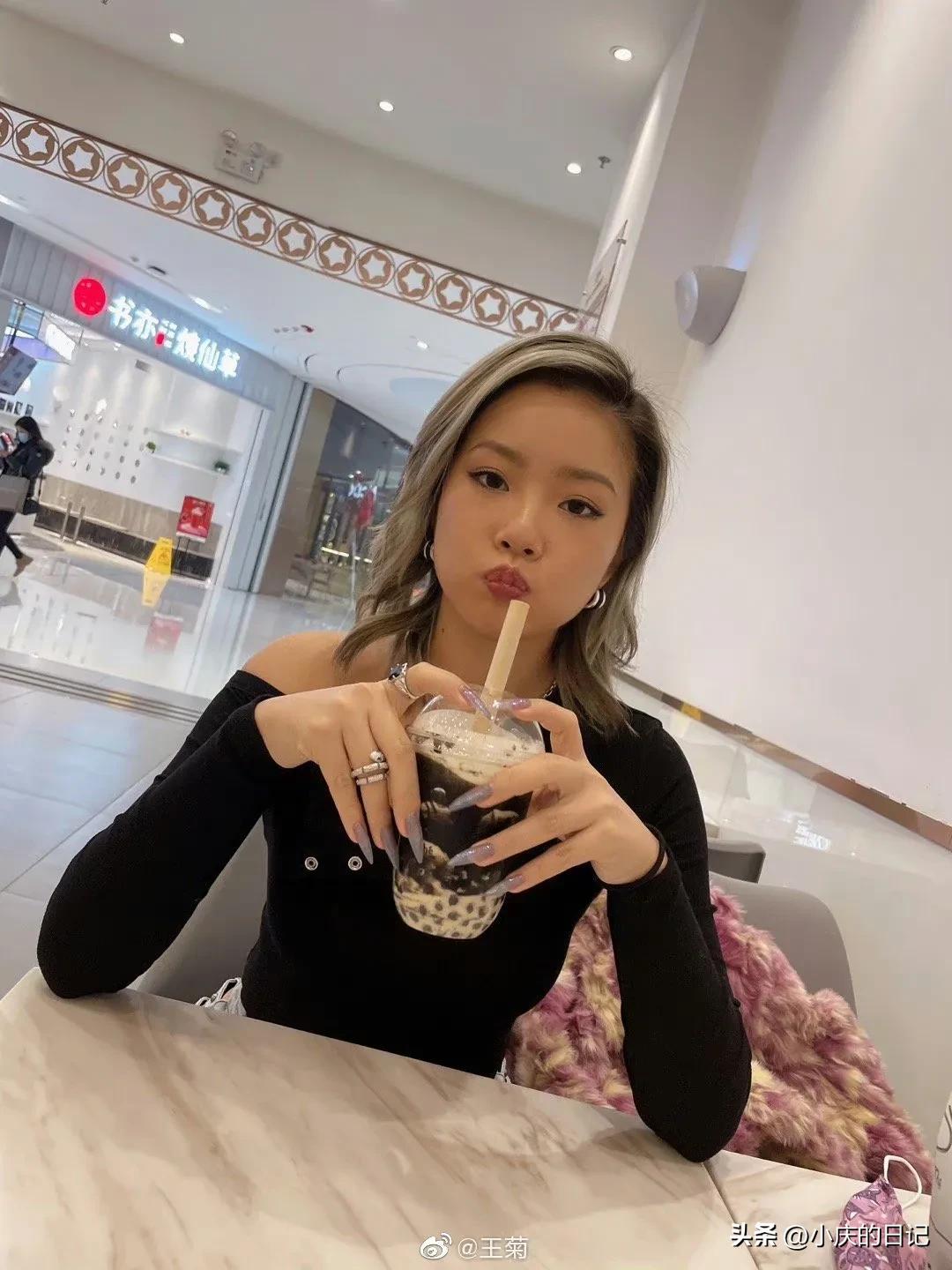 Wang Ju's weight loss journey is very bumpy, fat seems to be a kind of ...