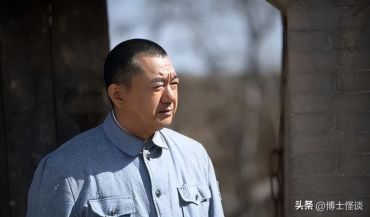 It is also playing "Peng Dehuai", if you put Dong Yong and Ding Yongdai ...